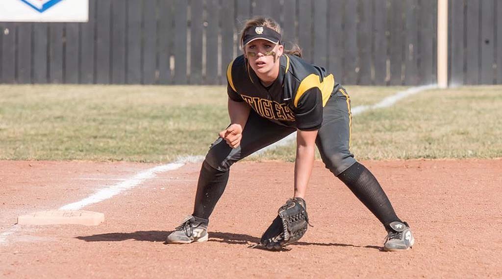 Kylie Strand - Softball - FHSU Athletics