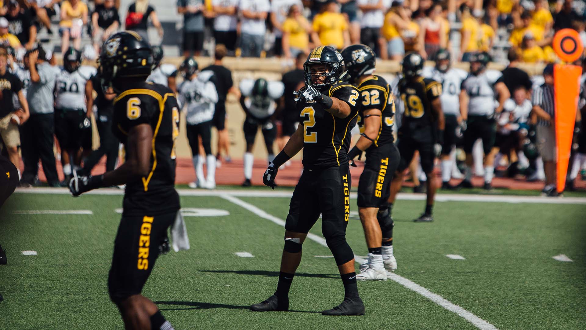 Jose Delgado - Football - FHSU Athletics