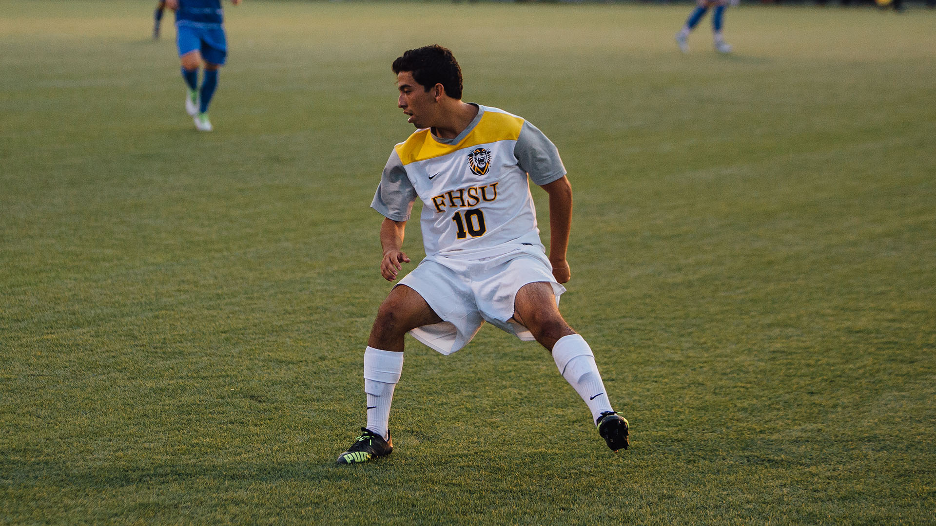 Derick Gonzalez - Men's Soccer - FHSU Athletics