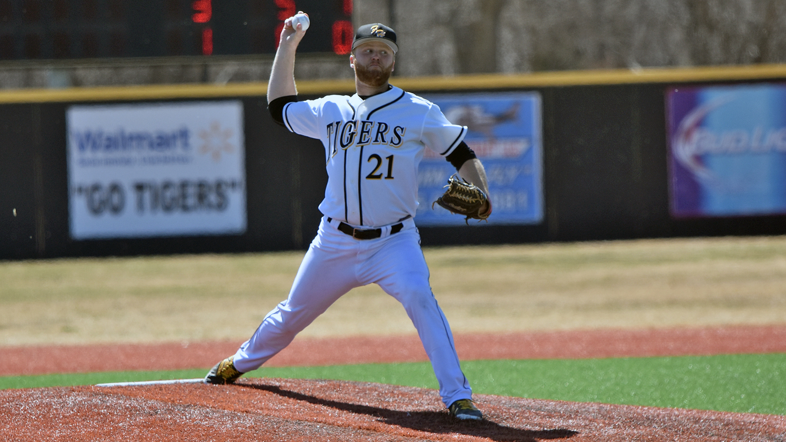 Sam Capps - Baseball - FHSU Athletics