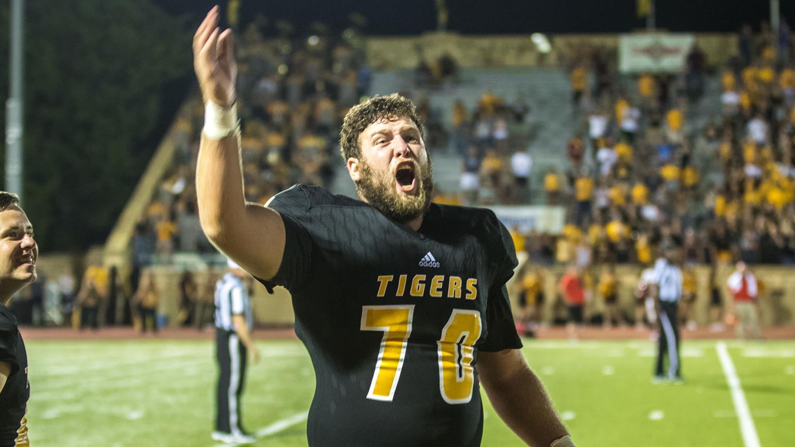 Toby Godwin - Football - FHSU Athletics