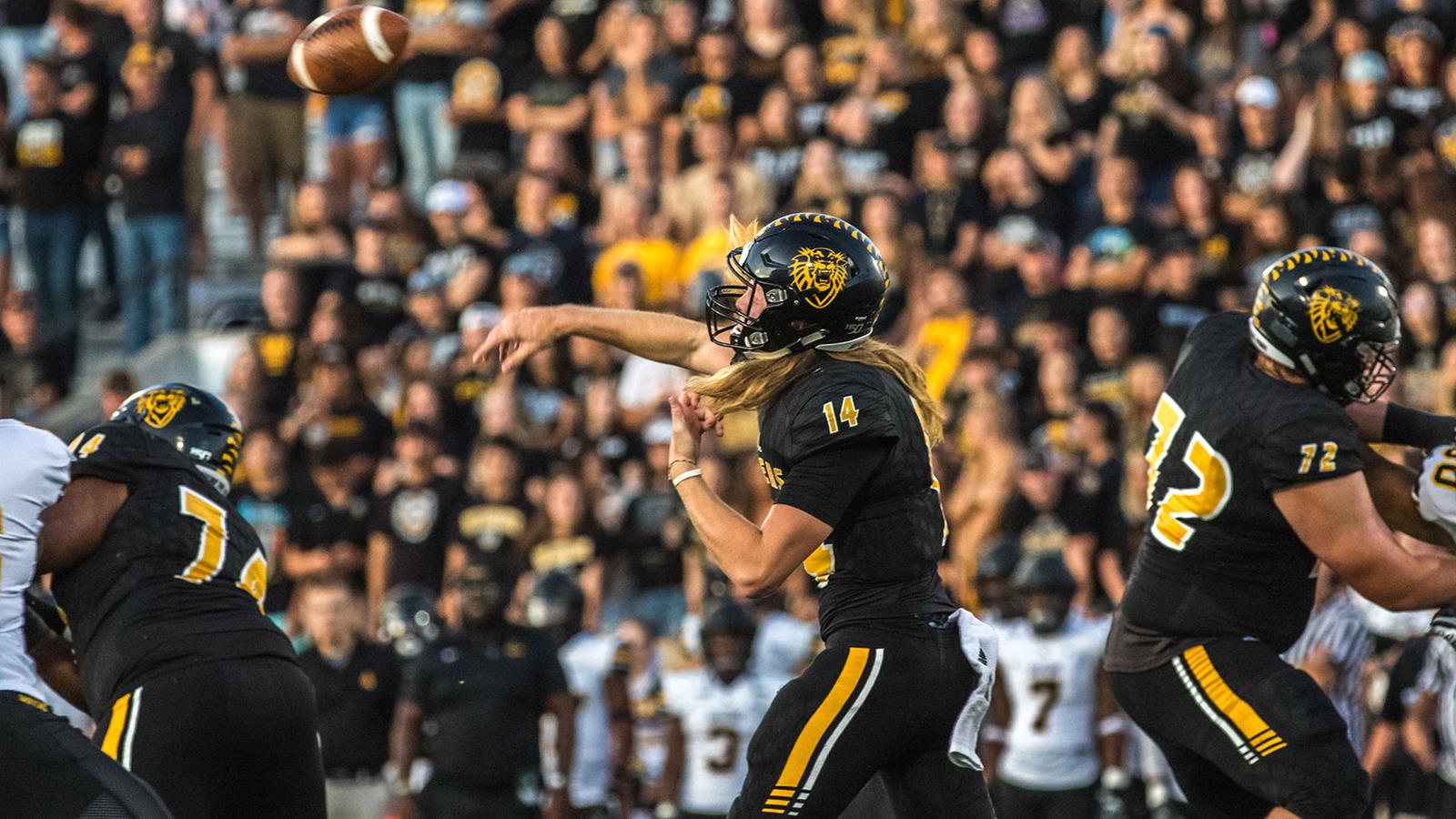 Tigers' Regular Season Home Win Streak Snapped by Griffons - FHSU Athletics