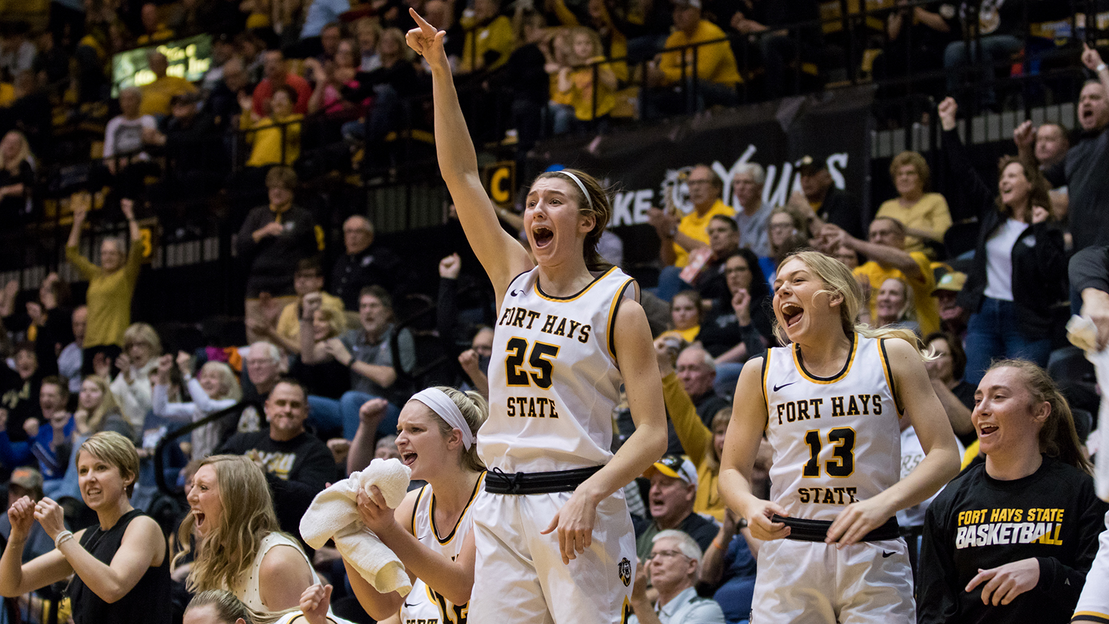 Hailey Walker - Women's Basketball - FHSU Athletics