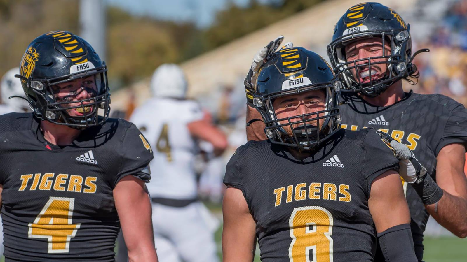 Jordan Starks - Football - FHSU Athletics