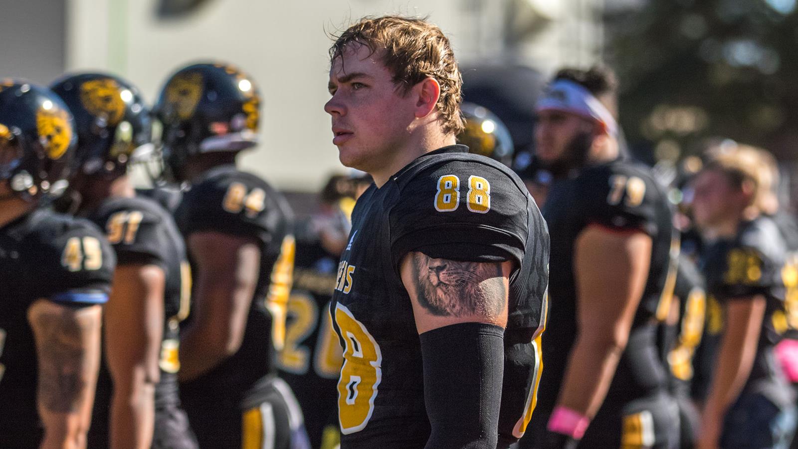 Hunter Budke - Football - FHSU Athletics