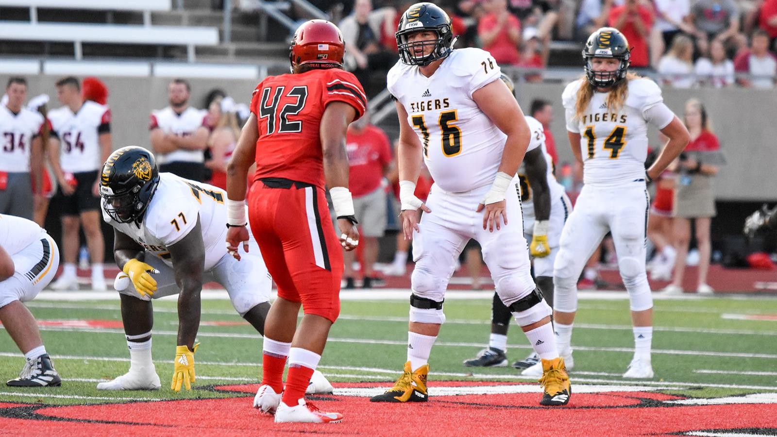 Pat Kelly - Football - FHSU Athletics