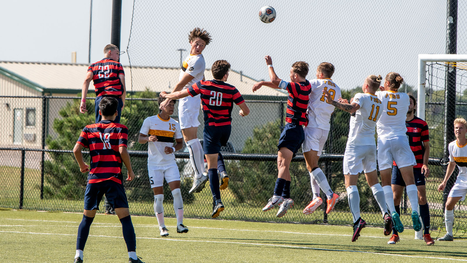 Alec Bevis - Men's Soccer - FHSU Athletics