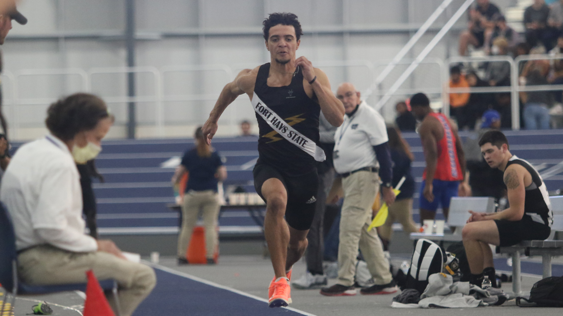 Xavier Robinson - Men's Track and Field - FHSU Athletics
