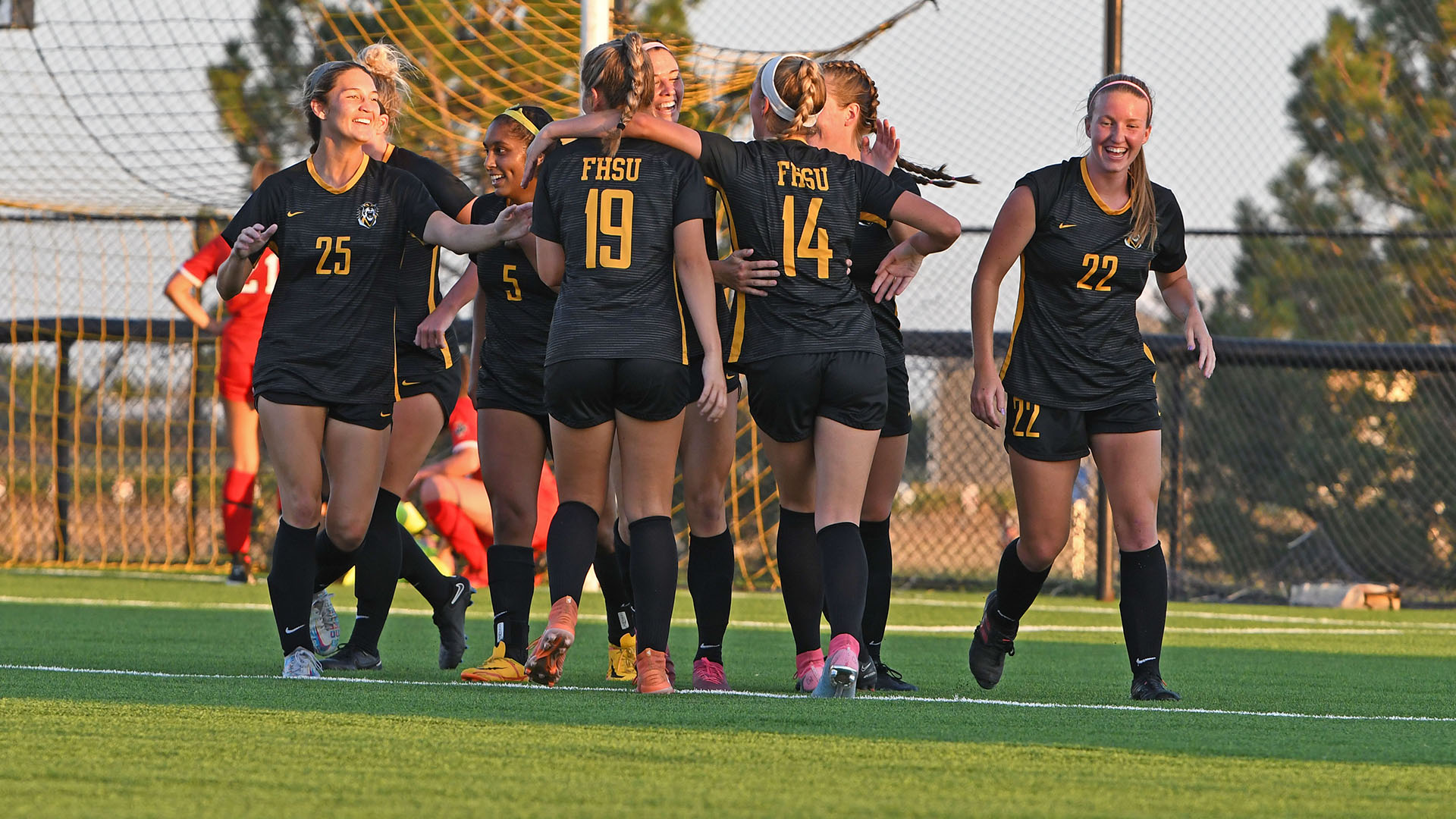 Carly Walker - Women's Soccer - FHSU Athletics