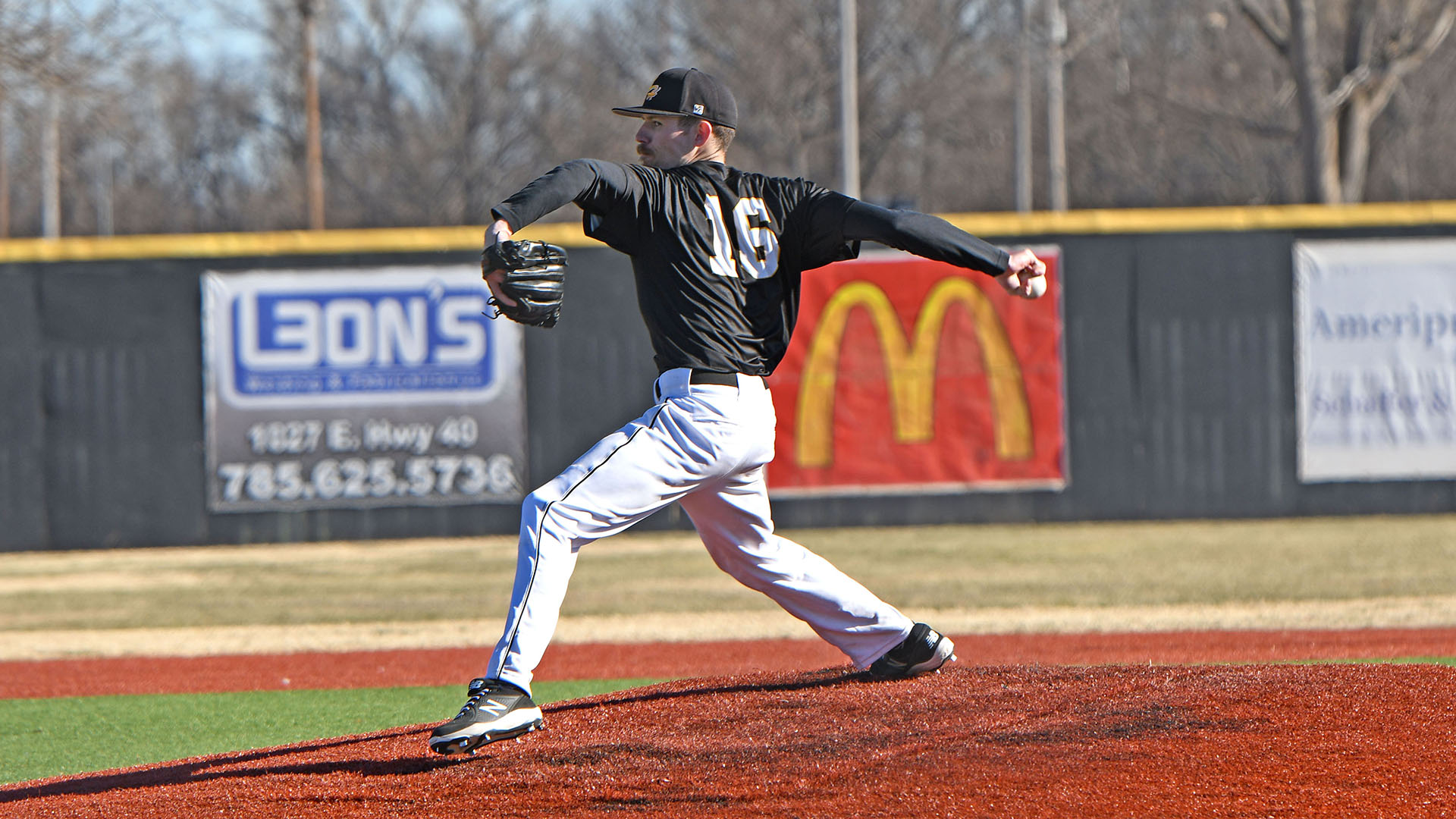 Hunter Parker - Baseball - FHSU Athletics