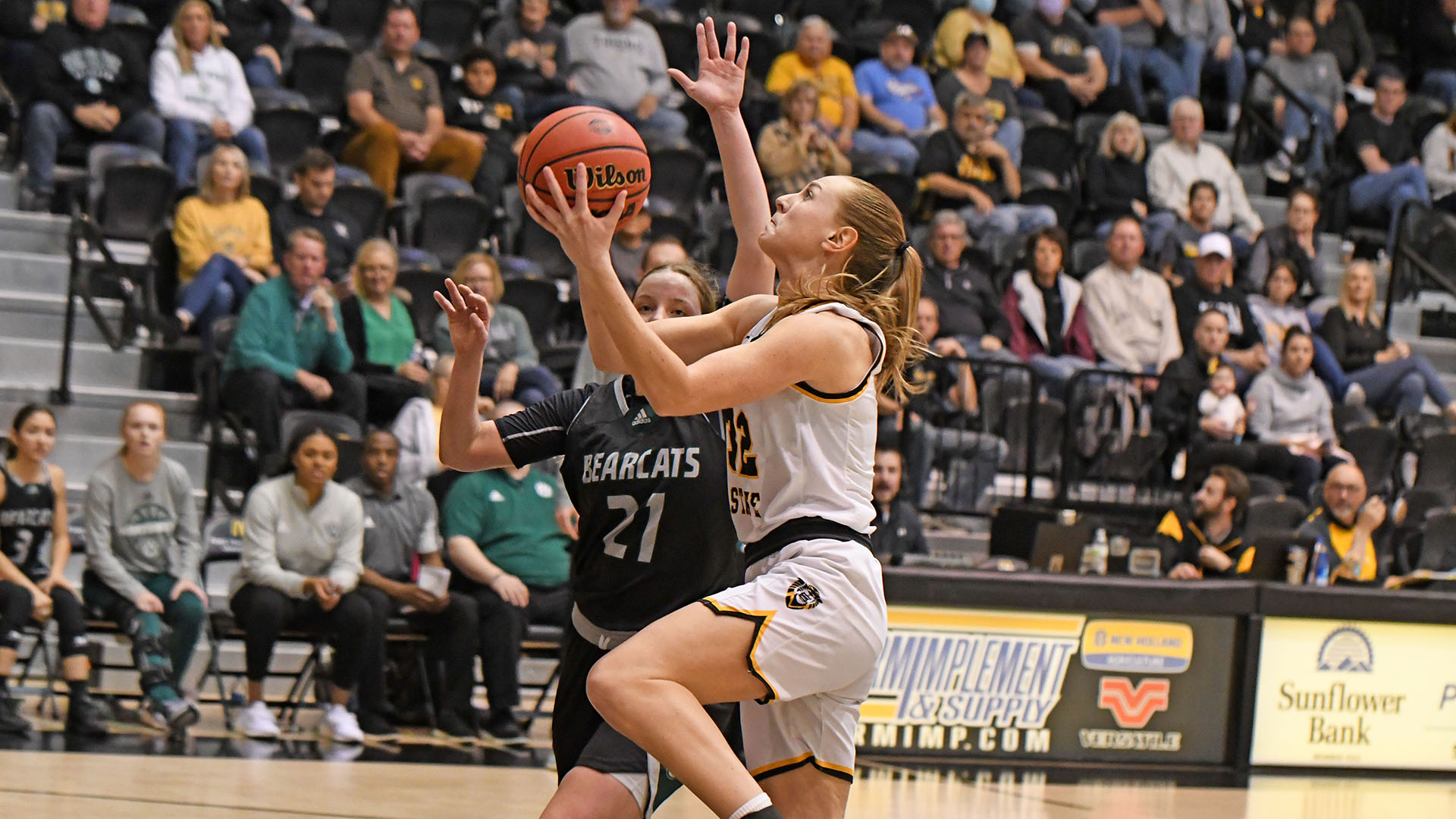 Whitney Randall - Women's Basketball - FHSU Athletics