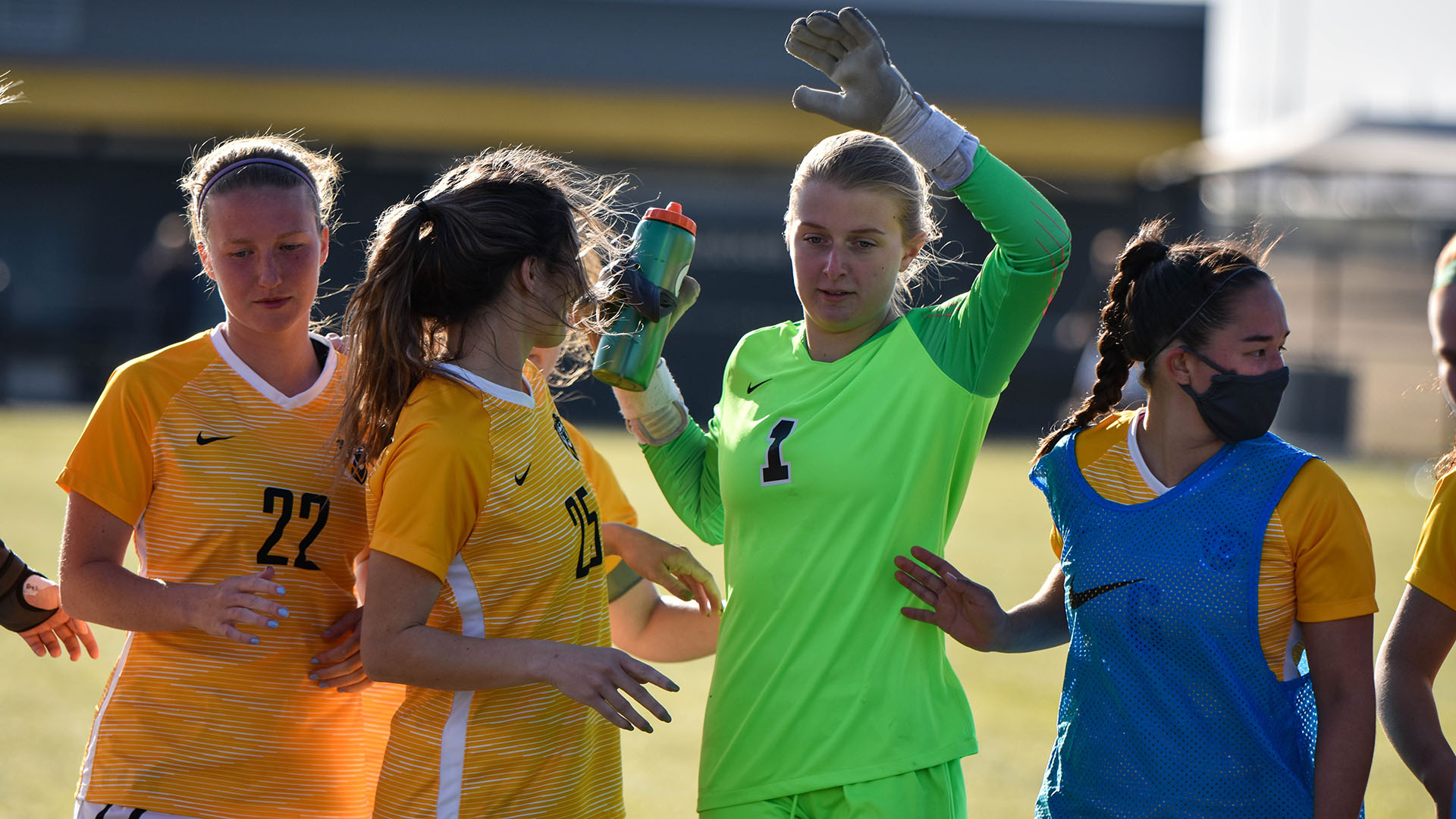 Isabel Robben - Women's Soccer - FHSU Athletics