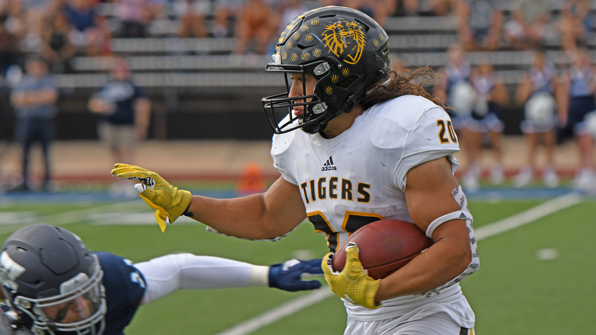 Adrian Soto - Football - FHSU Athletics