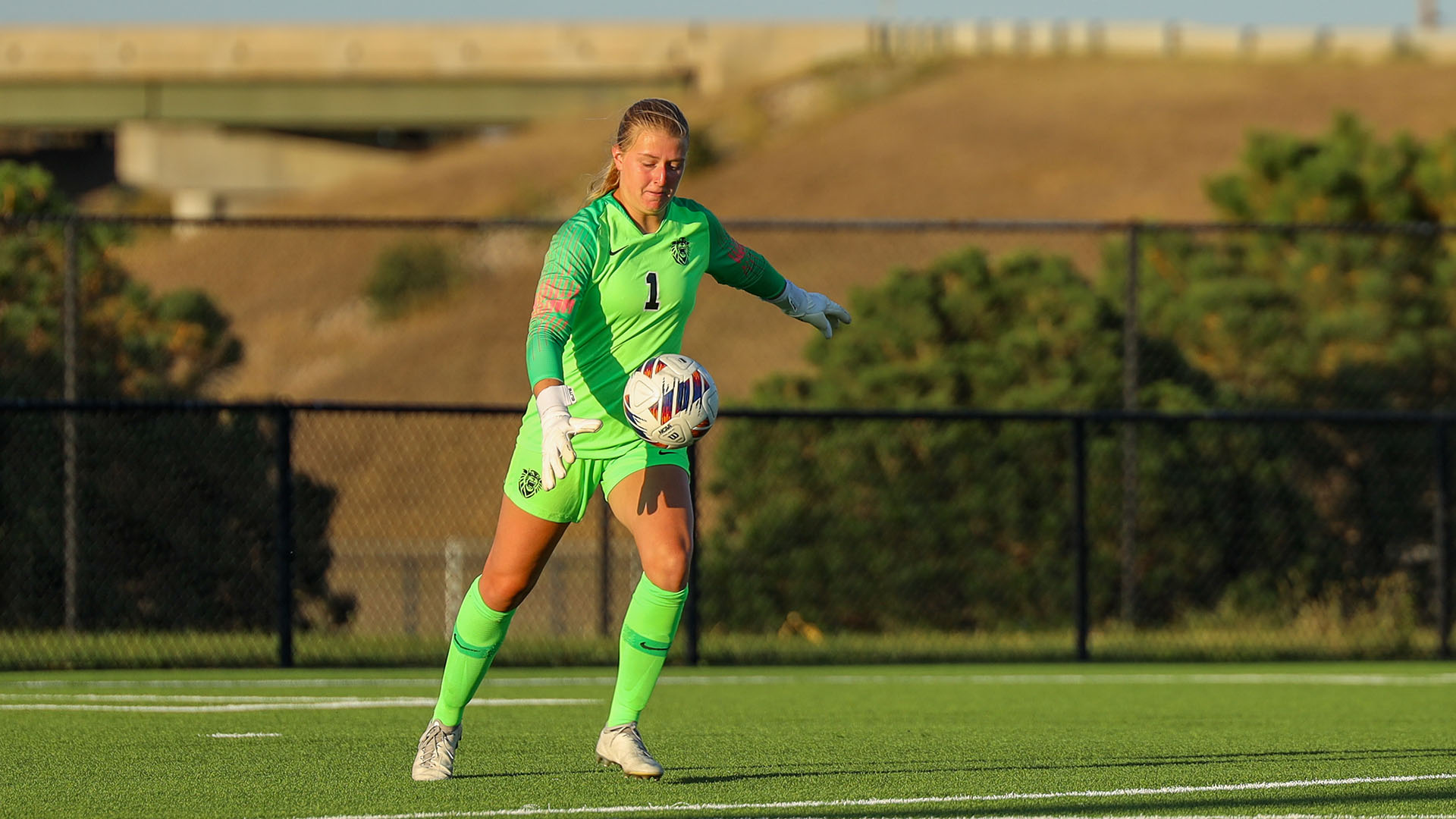 Isabel Robben - Women's Soccer - FHSU Athletics