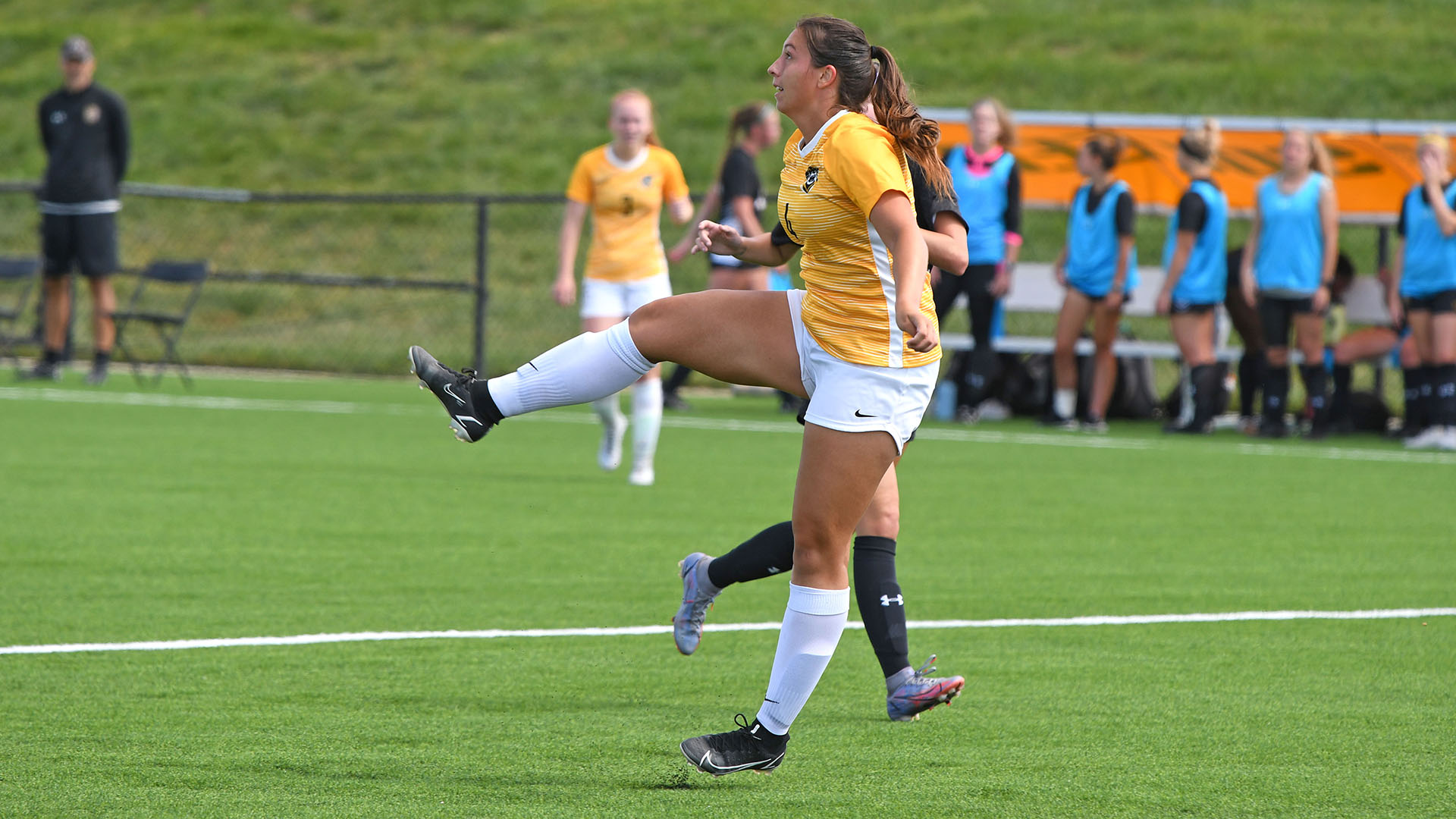 Hannah Mares - Women's Soccer - FHSU Athletics
