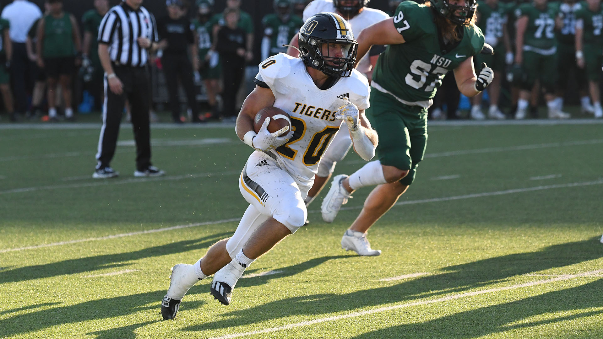 Shane Watts - Football - FHSU Athletics