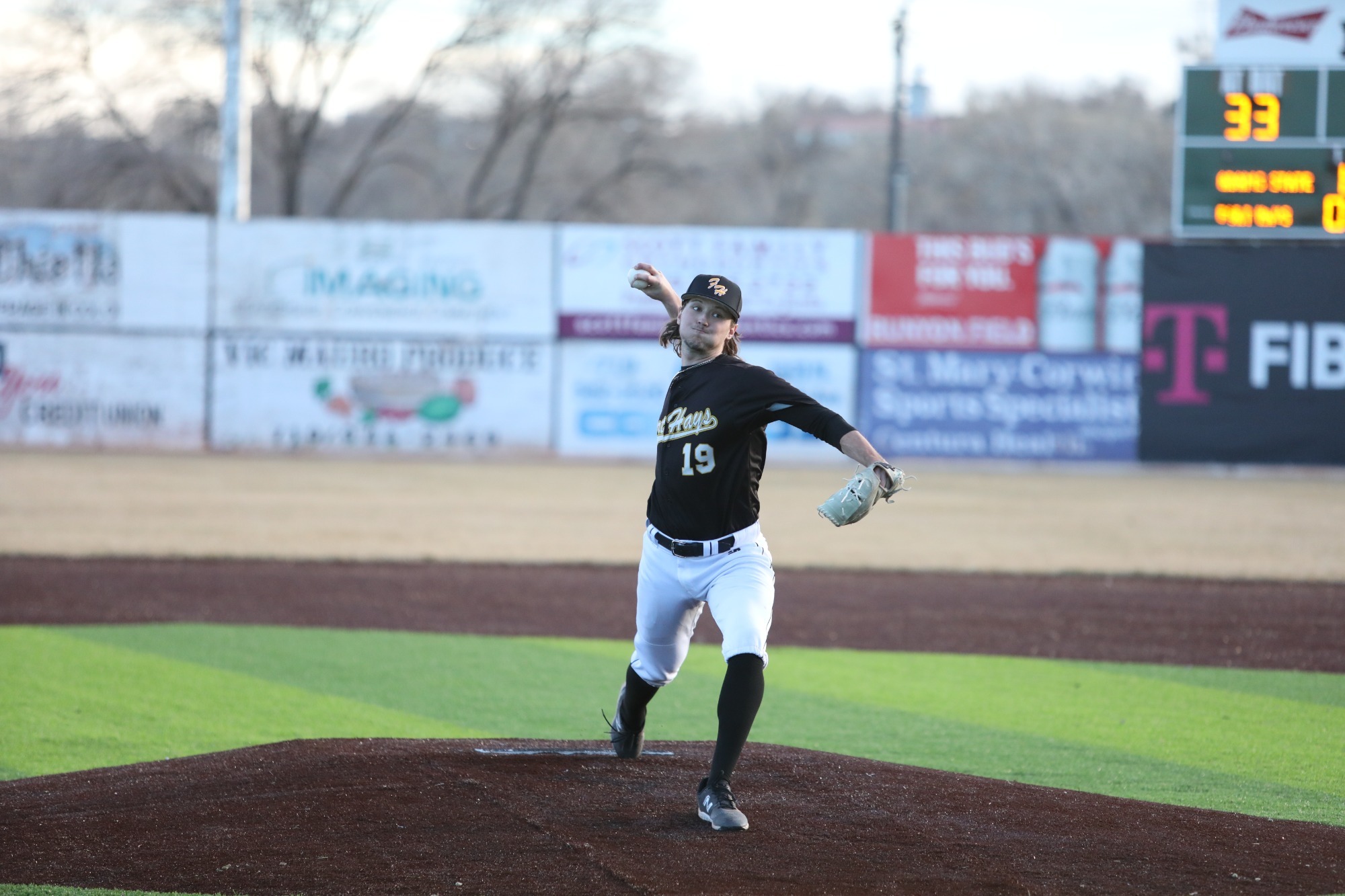 Baugh Pitches Gem as Tigers Sweep Riverhawks - FHSU Athletics