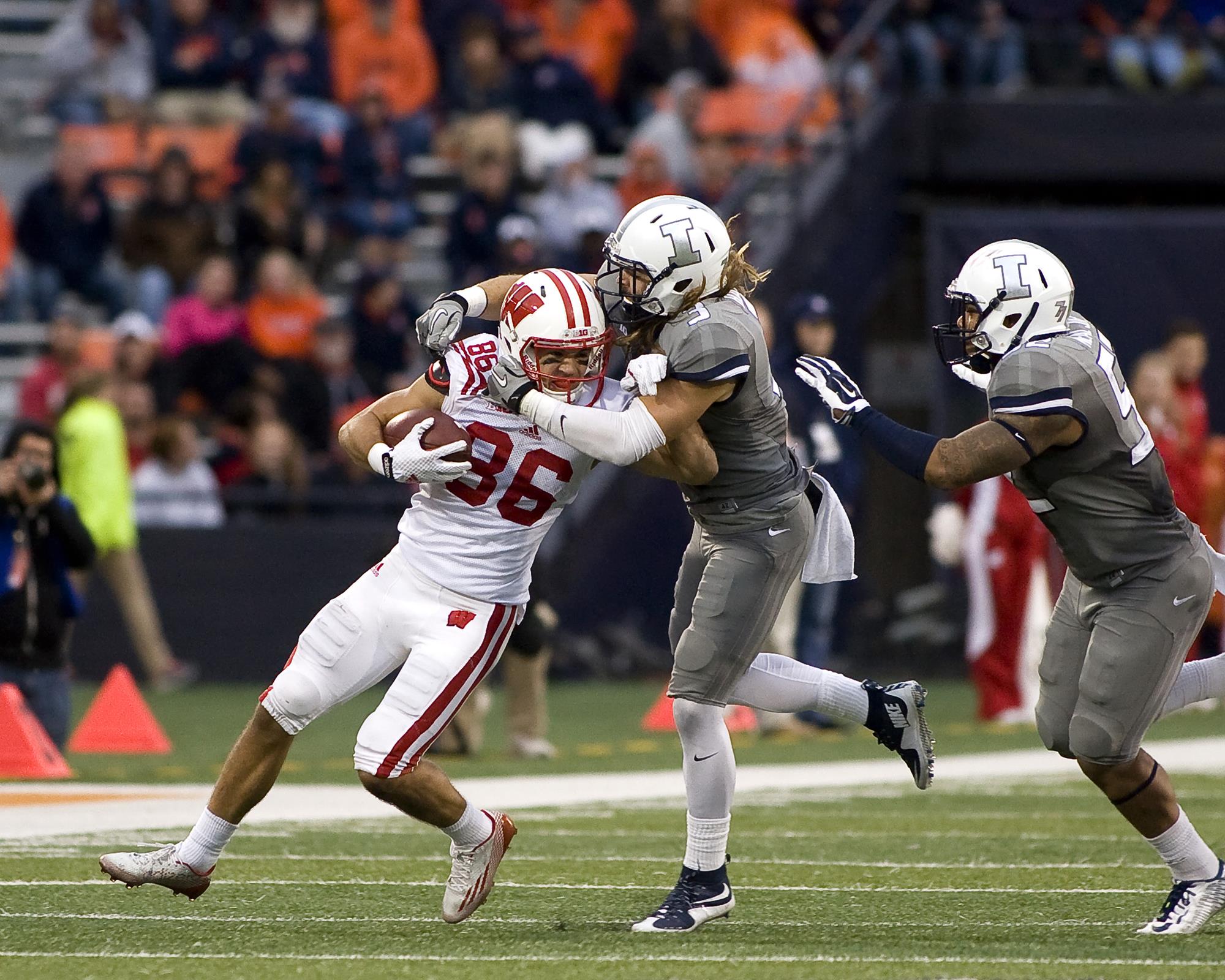 Taylor Barton - 2016 - Football - University of Illinois Athletics