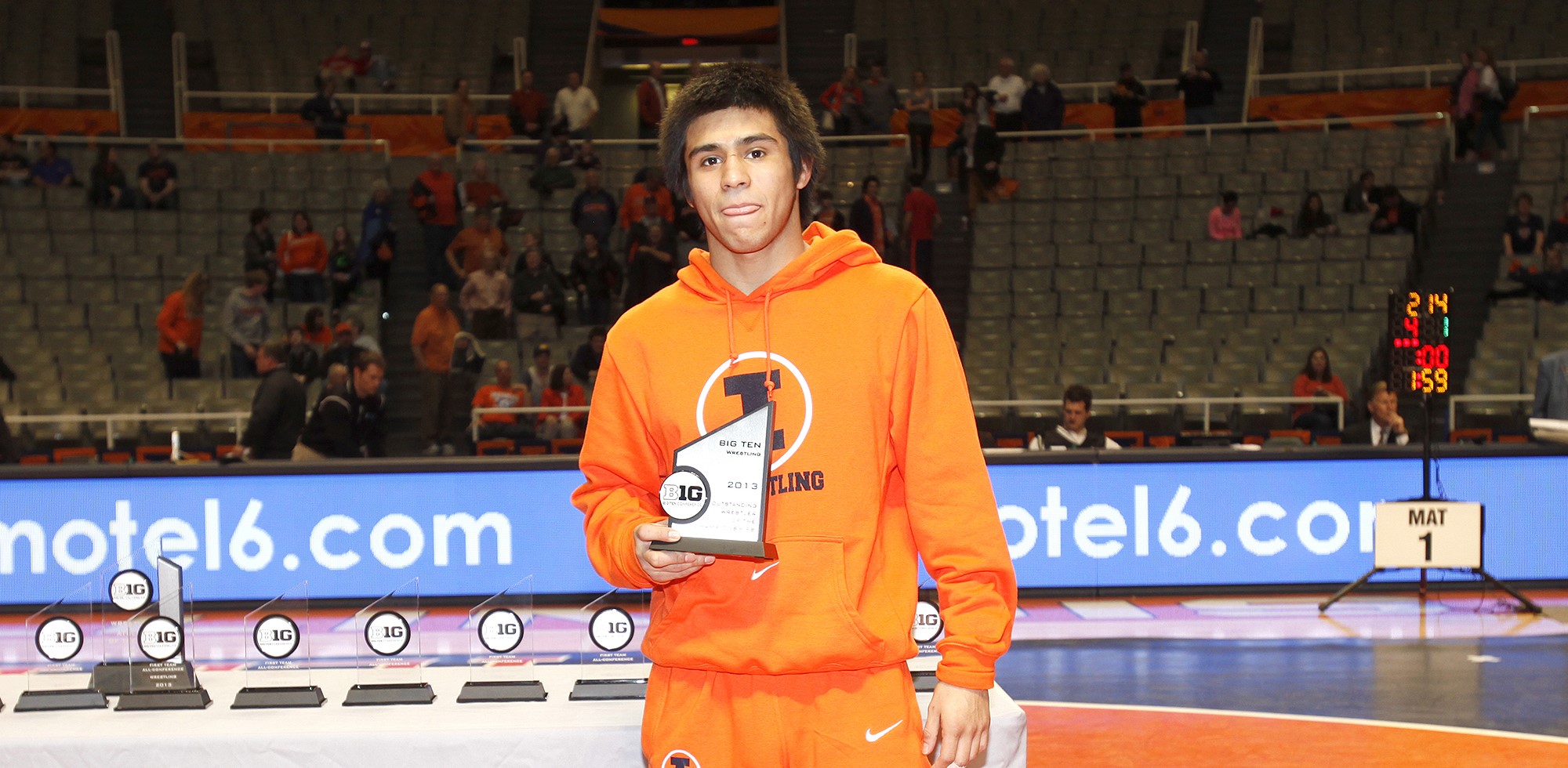 Jesse Delgado - 2014-15 - Wrestling - University of Illinois Athletics