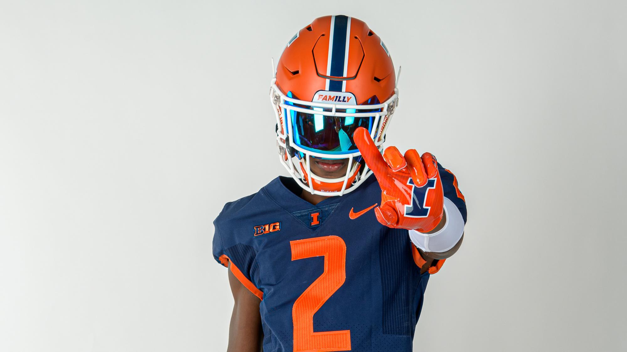 Elijah Mc-Cantos - 2023 - Football - University of Illinois Athletics