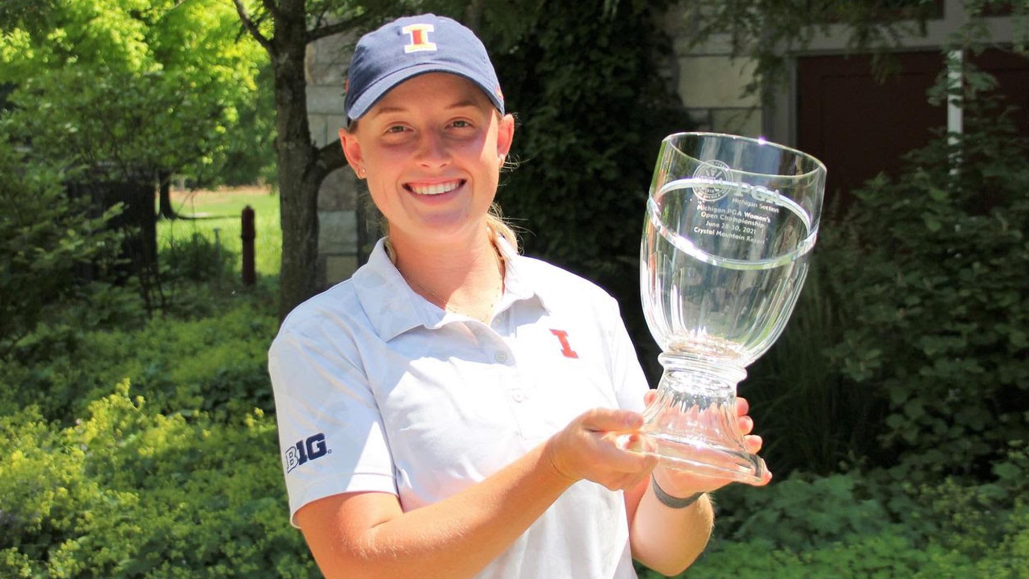 Tristyn Nowlin - 2020-21 - Women's Golf - University of Illinois Athletics