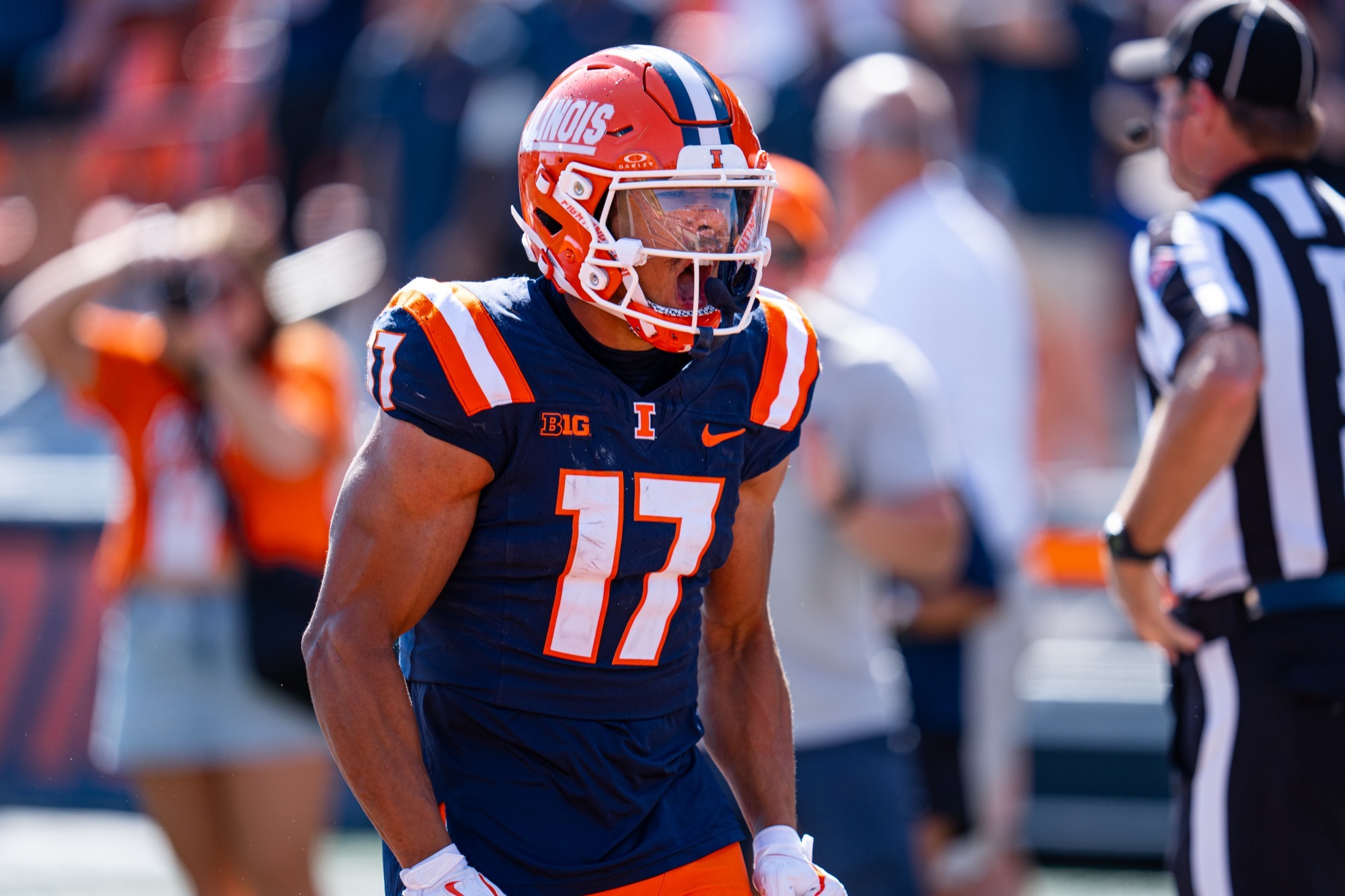 Illinois Stays at #9 in the AP Top 25, Set for Ranked-vs.-Ranked ...