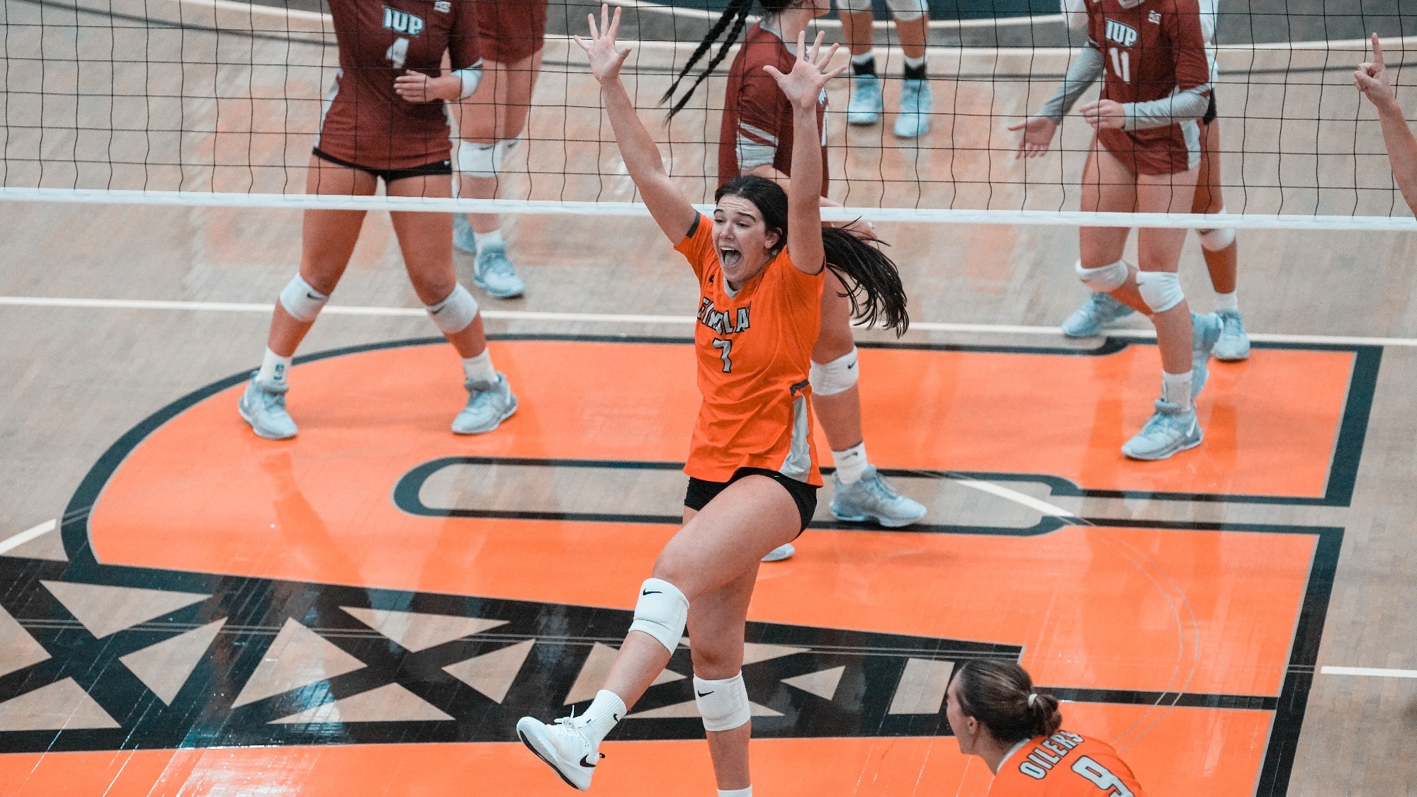 Oilers Finish On Top of Late Night Thriller with IUP - University of ...