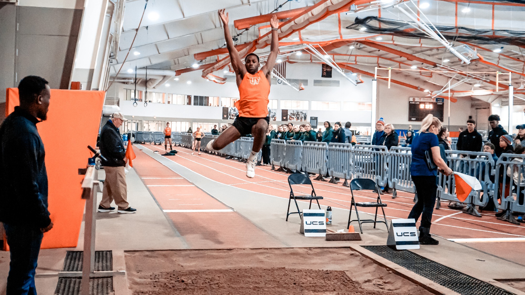Oilers Complete Day One of Michigan Invitational - University of Findlay