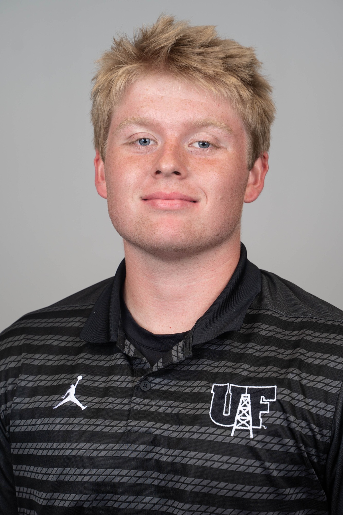 Connor Harp - Student Assistant / Defense - Football Coaches ...