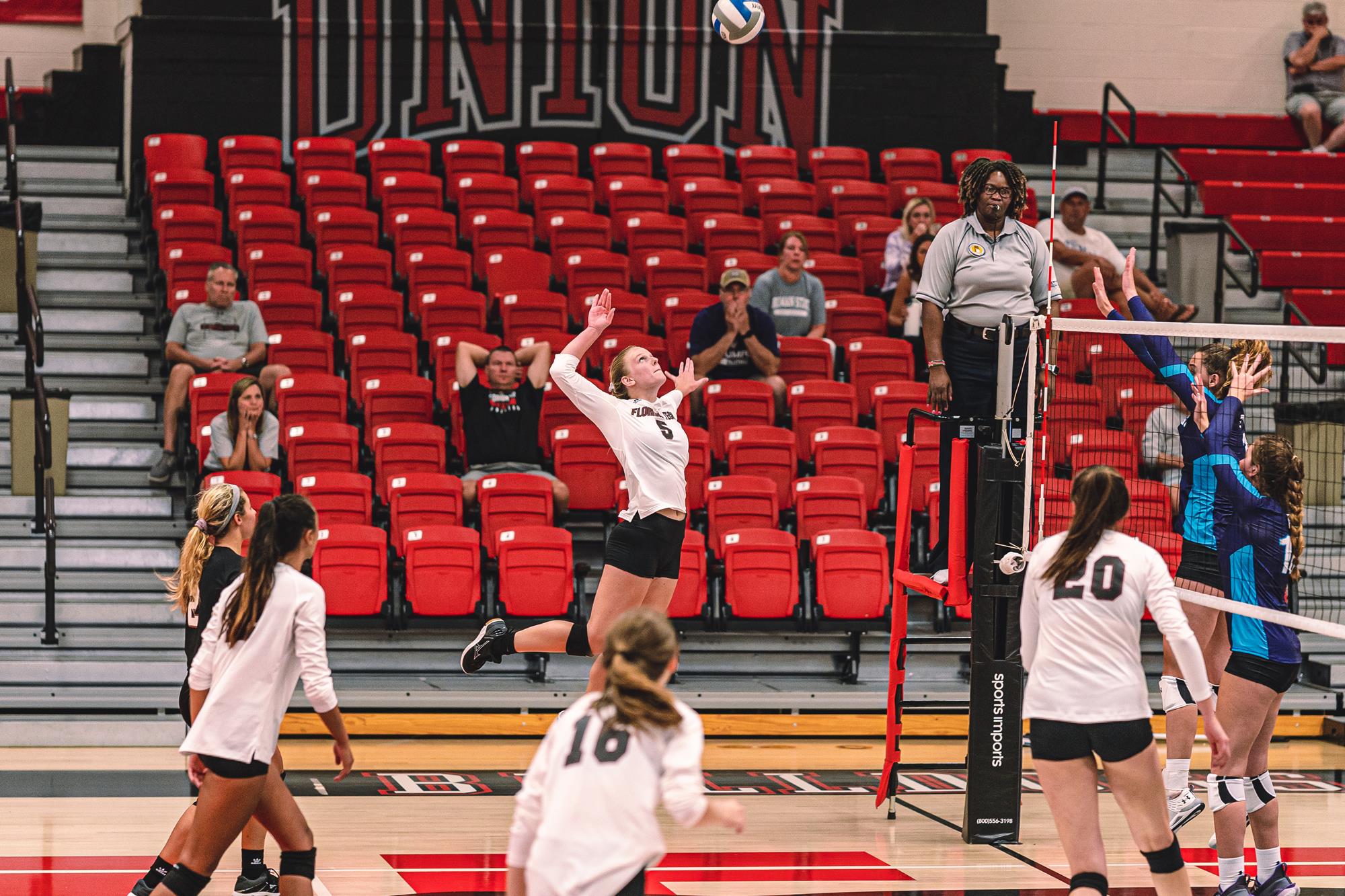 Delaney Lott - Volleyball - Florida Tech Panthers
