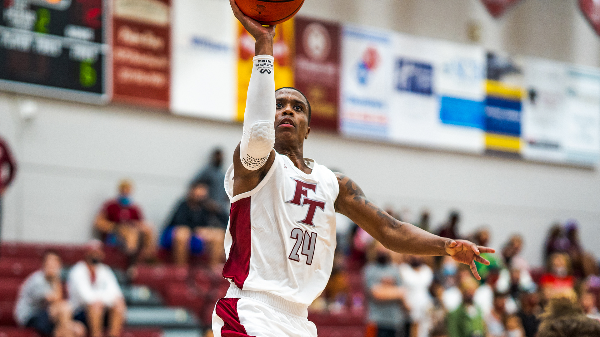 Runako Ziegler - Men's Basketball - Florida Tech Panthers