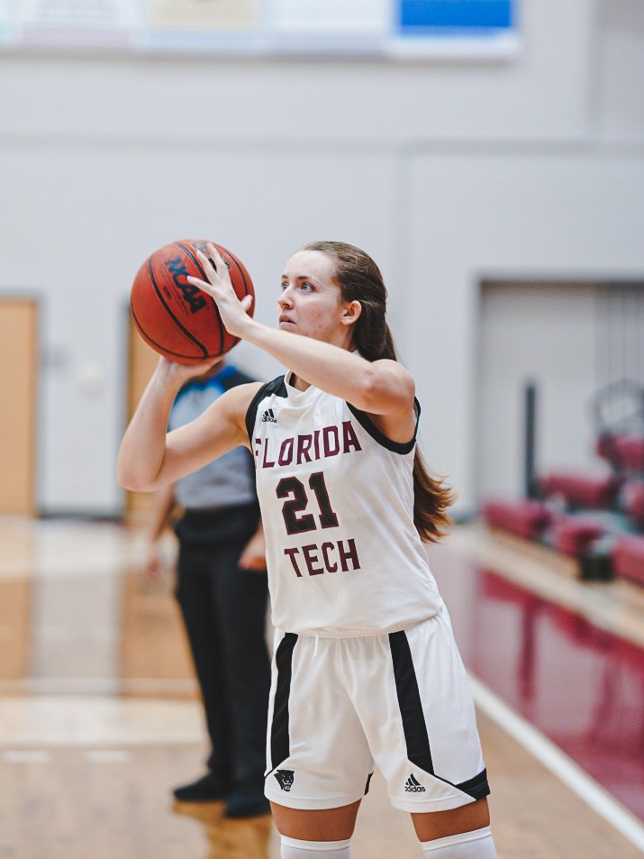 Hannah Roney Leads Panthers to Triple Overtime in Heartbreak Road Loss ...