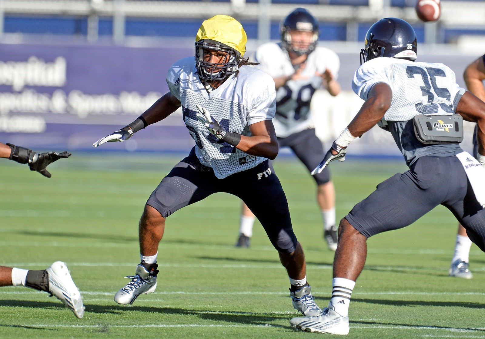 Jeremy Derrick - 2015 - Football - FIU Athletics