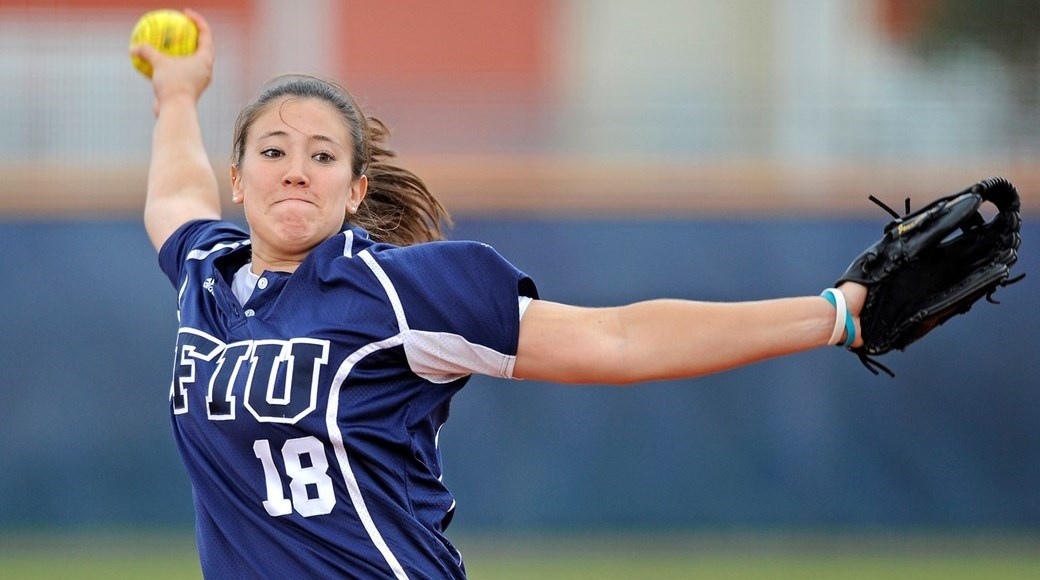 Jenn Gniadek - 2012 - Softball - FIU Athletics