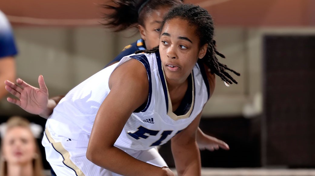 Taylor Shade - 2015-16 - Women's Basketball - FIU Athletics