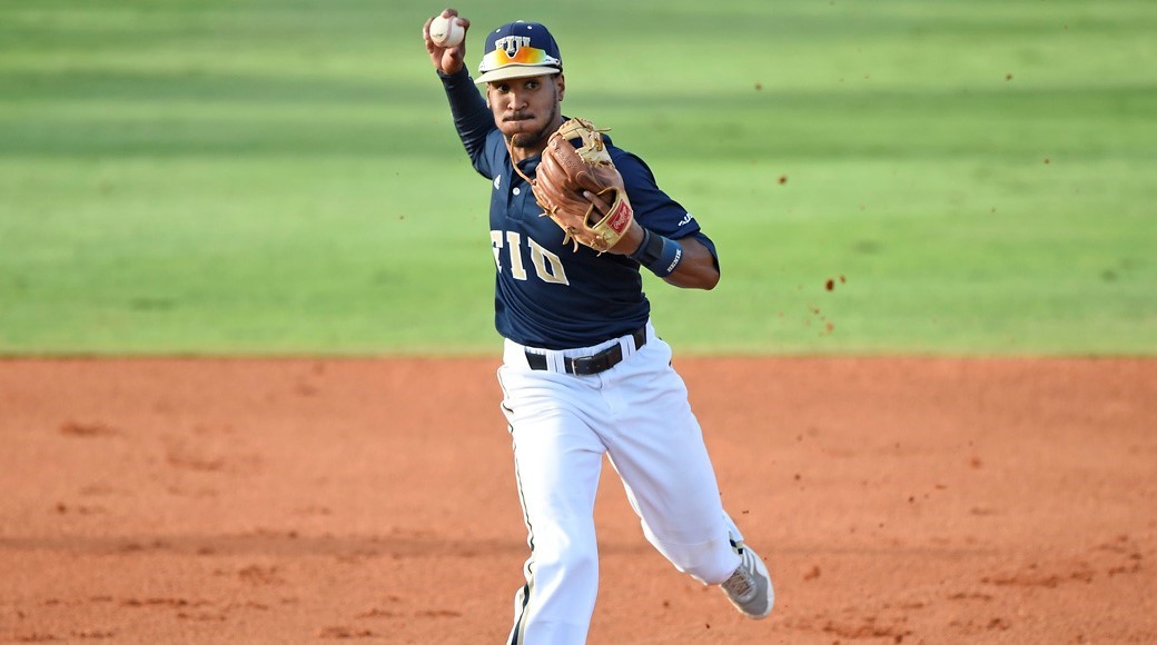 Julius Gaines - 2015 - Baseball - FIU Athletics