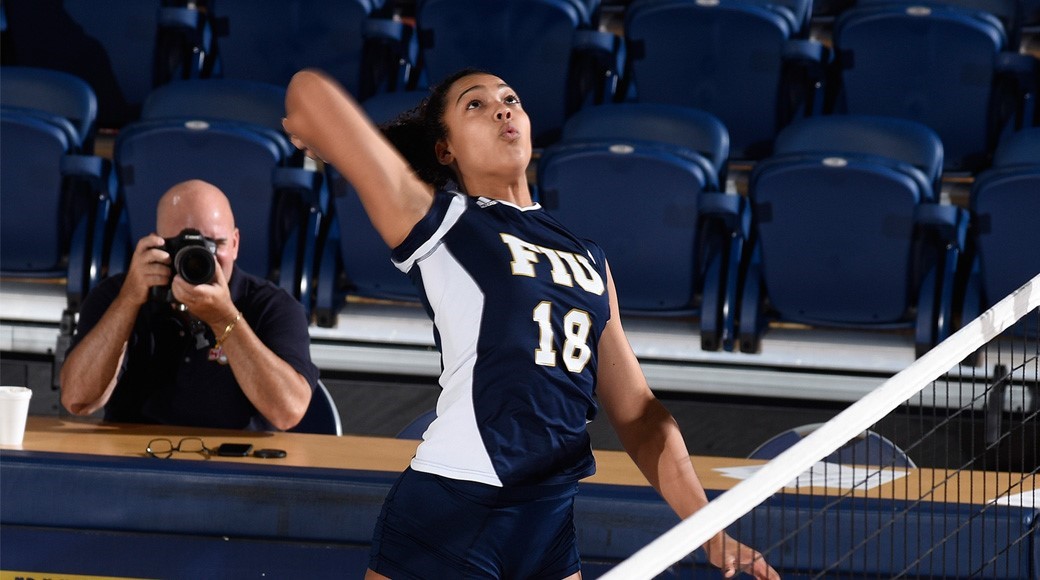 Tia Clay - 2016 - Volleyball - FIU Athletics
