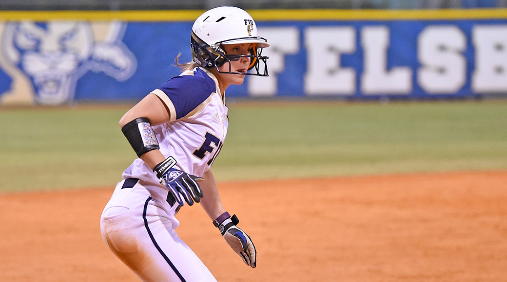 Jackie Schoff - 2019 - Softball - FIU Athletics