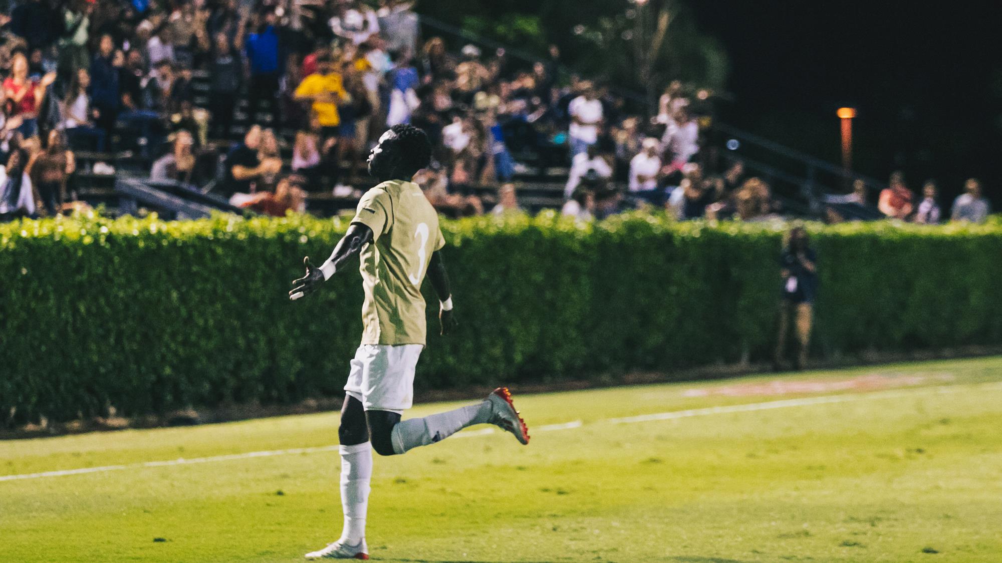 Talla Faye - 2021 - Men's Soccer - FIU Athletics