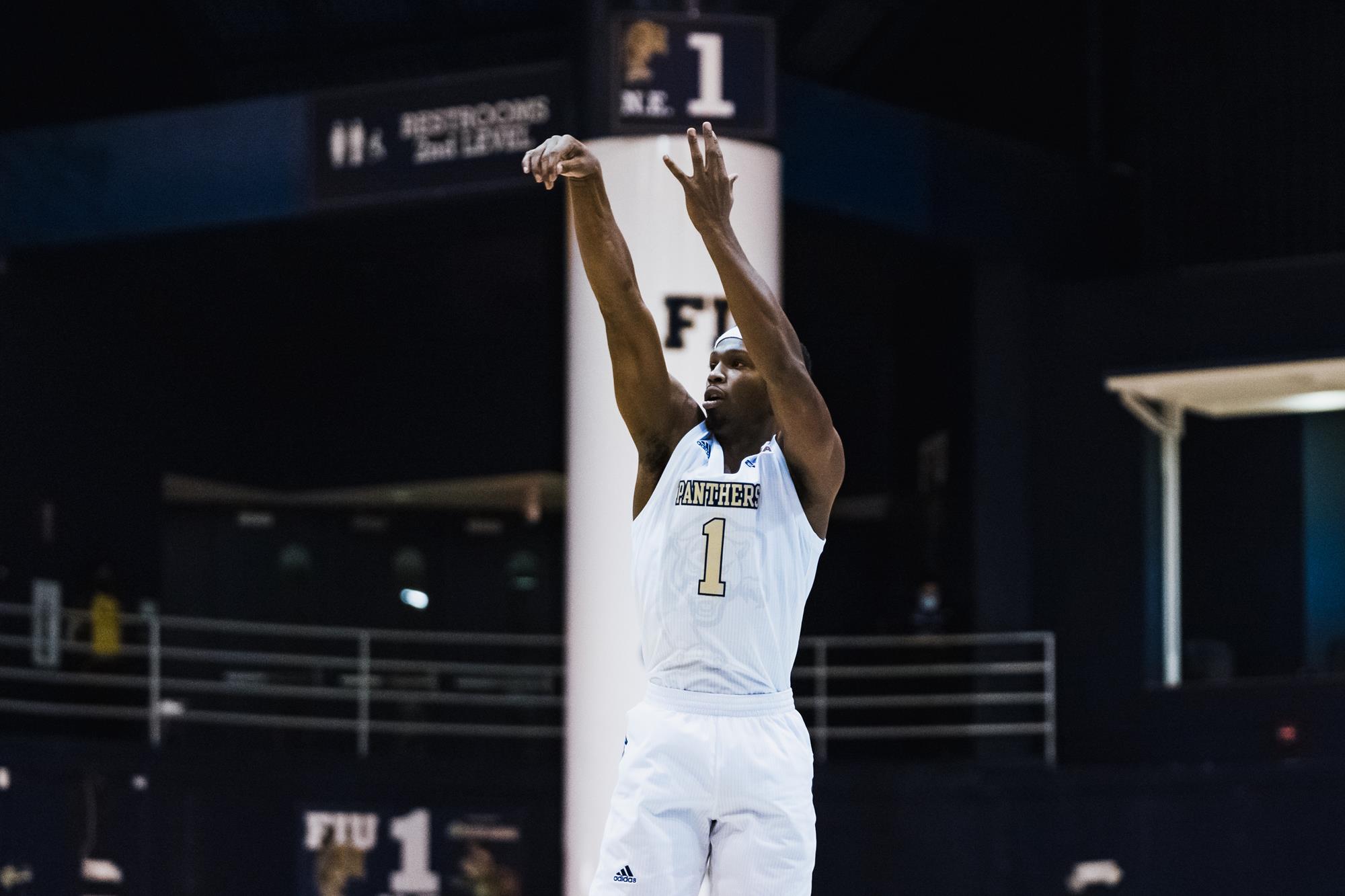 Isaiah Banks - 2021-22 - Men's Basketball - FIU Athletics