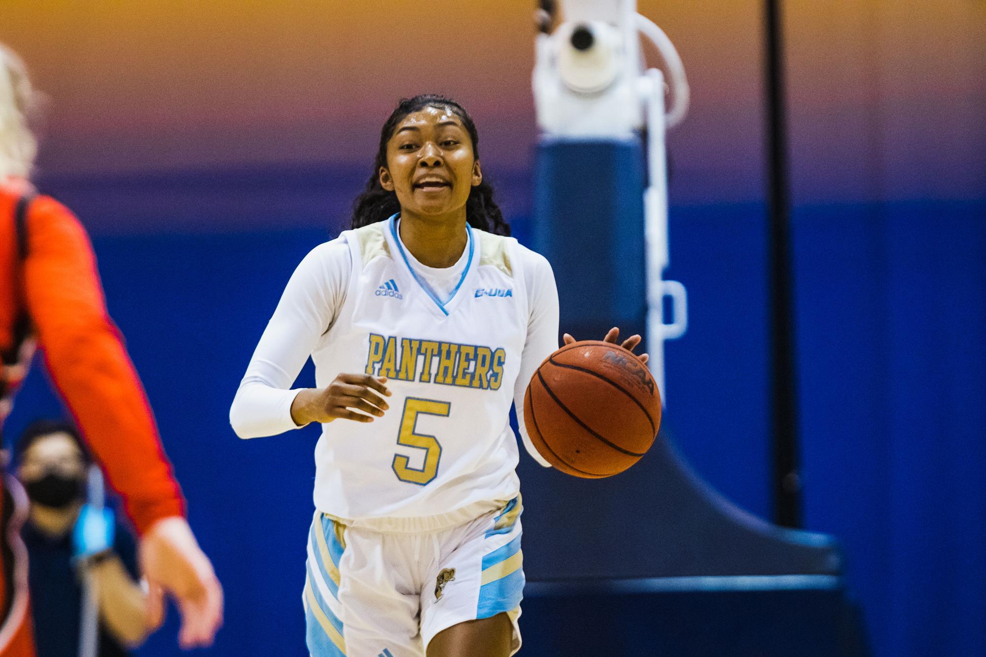 Fujika Nimmo - 2020-21 - Women's Basketball - FIU Athletics