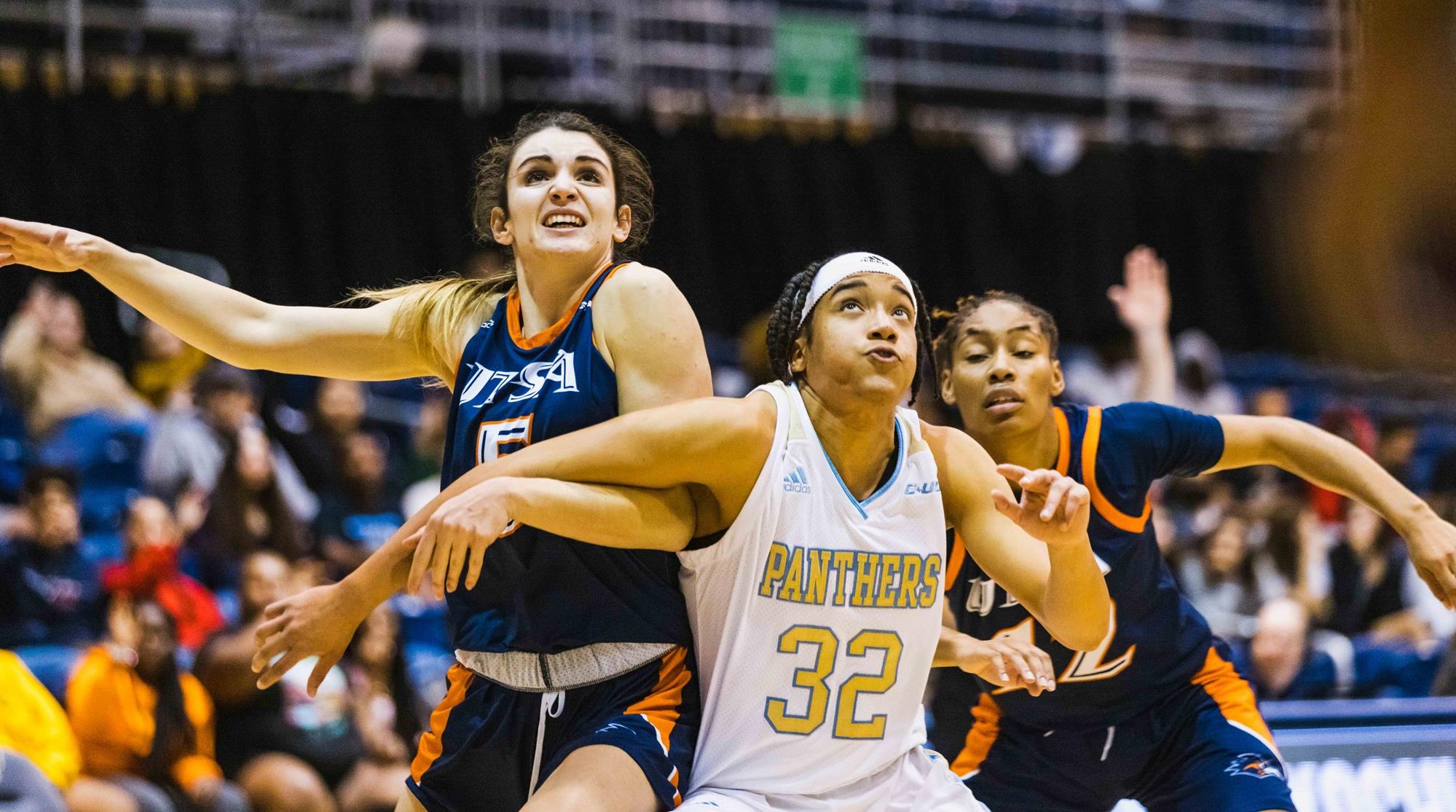 Ariel Colón - 2021-22 - Women's Basketball - FIU Athletics