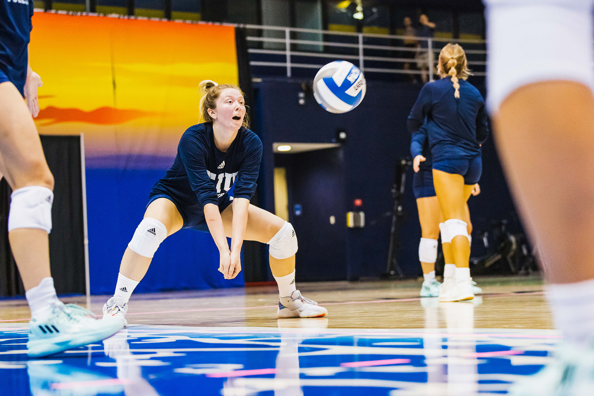 FIU Volleyball Drops Home Match Against No.22 WKU - FIU Athletics