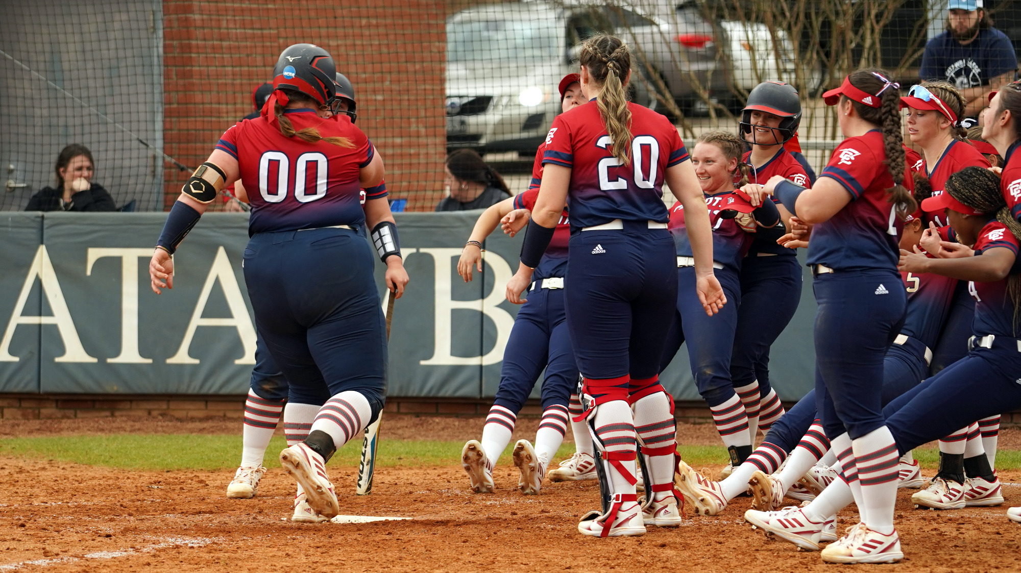 Patriot Softball leads nation in scoring - Francis Marion University