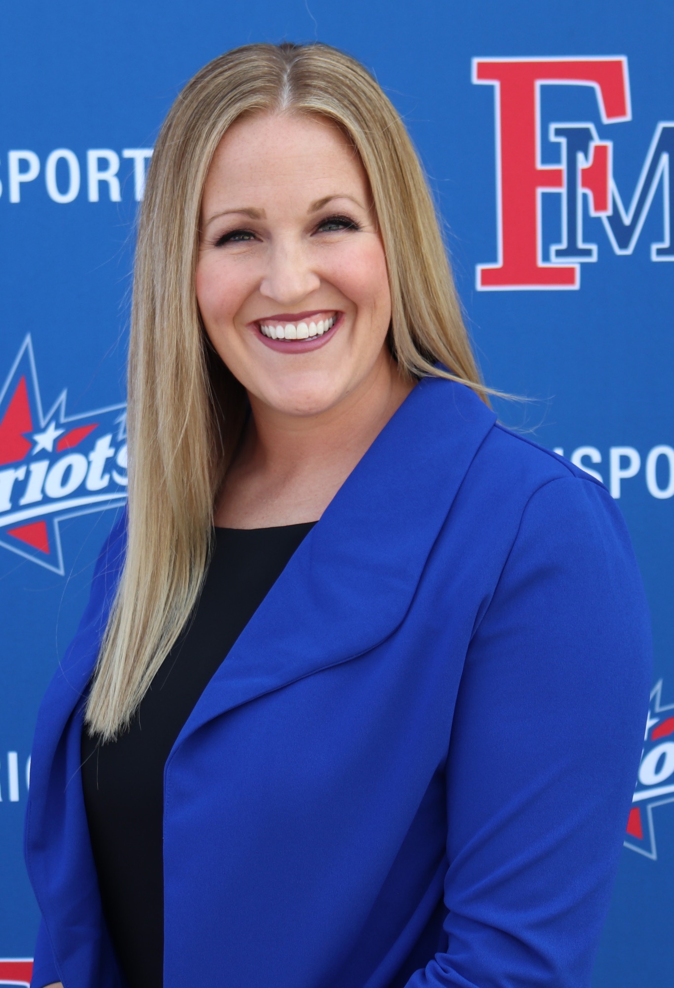Lauren Baufield-Edwards - Head Coach - Women's Volleyball Coaches ...
