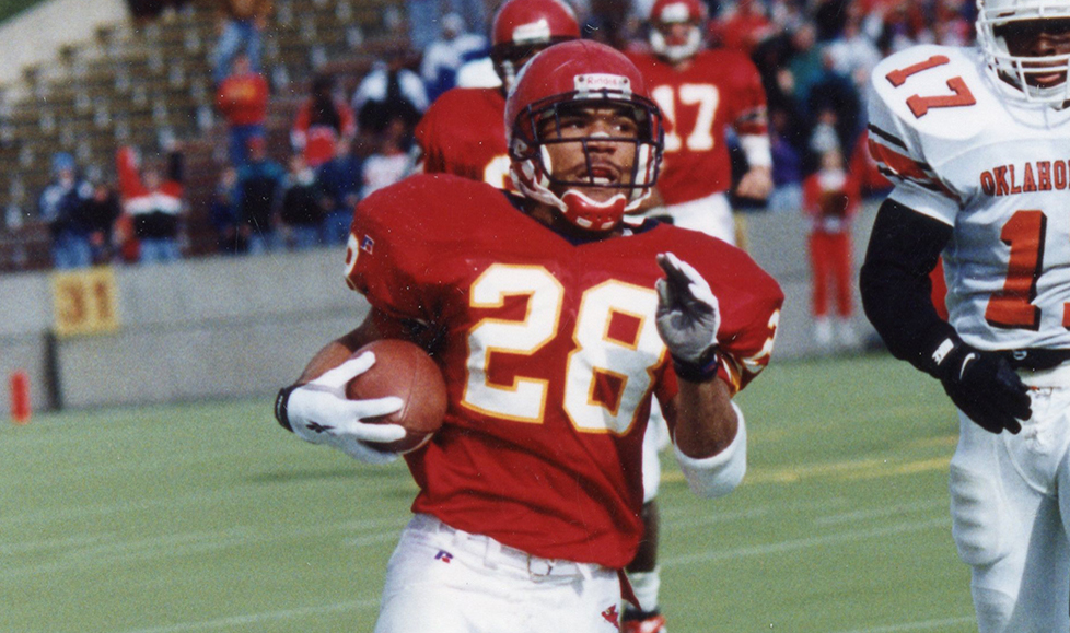 Troy Davis Set for Oct. 1 NFF Hall of Fame On-Campus Salute, Presented ...