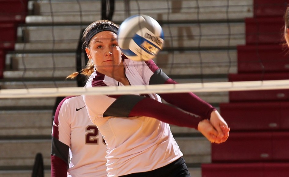 Lisa Hipp - Women's Volleyball - Fordham University Athletics