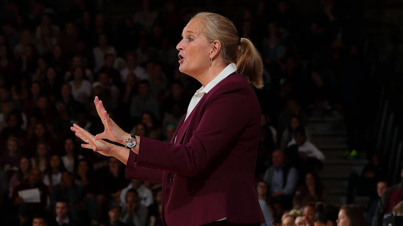 Stephanie Gaitley Wins Iron Major Award - Fordham University Athletics
