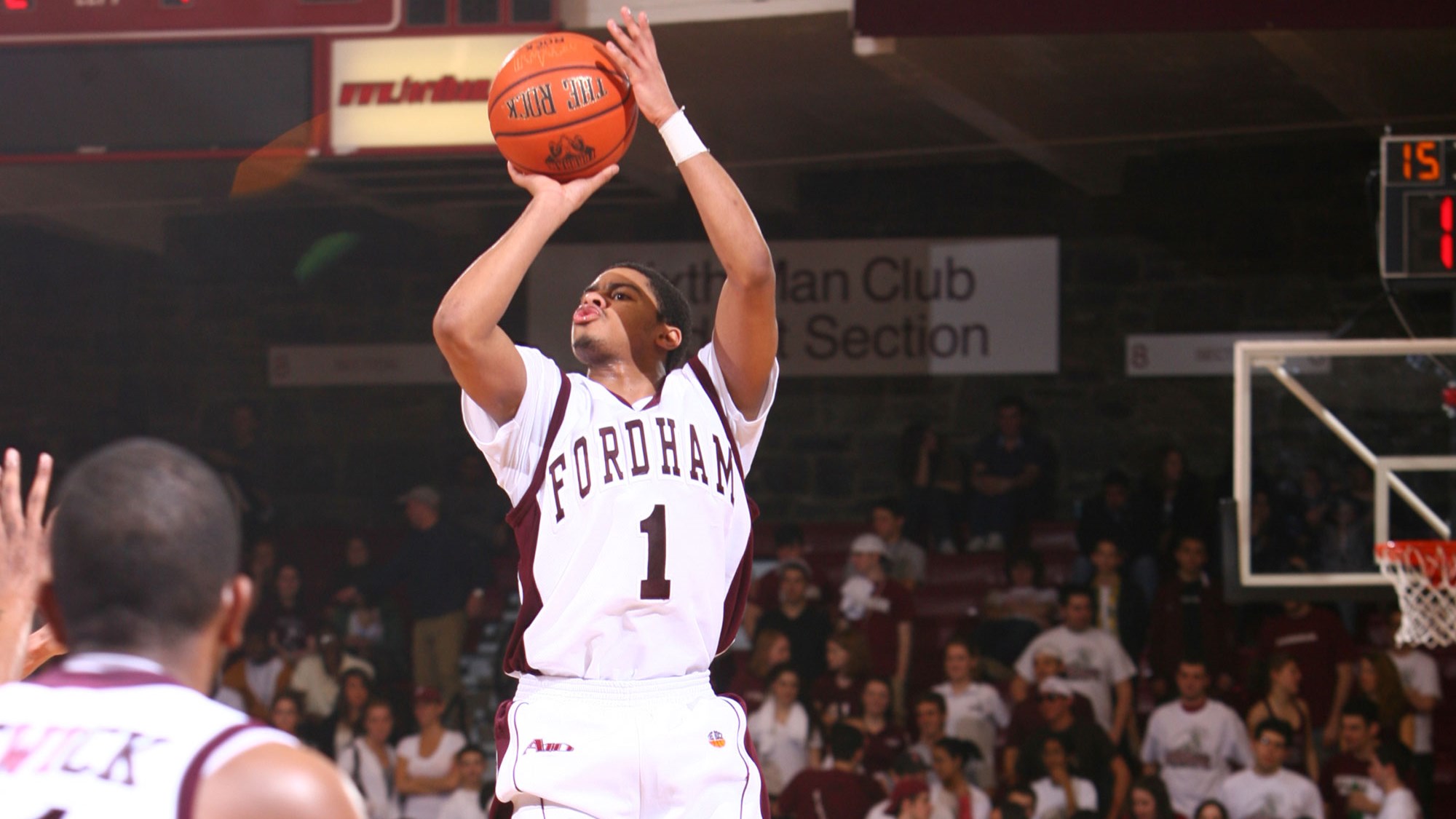 Jio Fontan - Men's Basketball - Fordham University Athletics