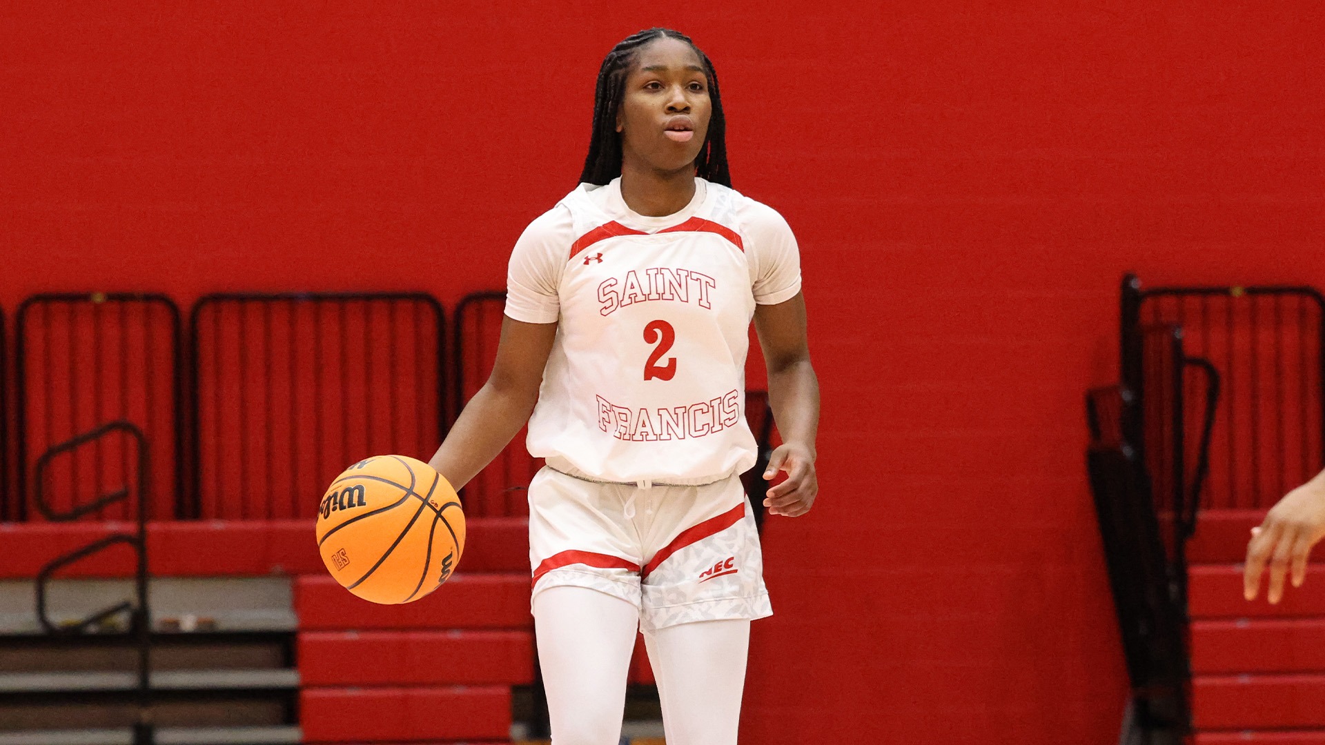 Carruthers Drops Career-High 30 Points in Women's Basketball's Loss at ...
